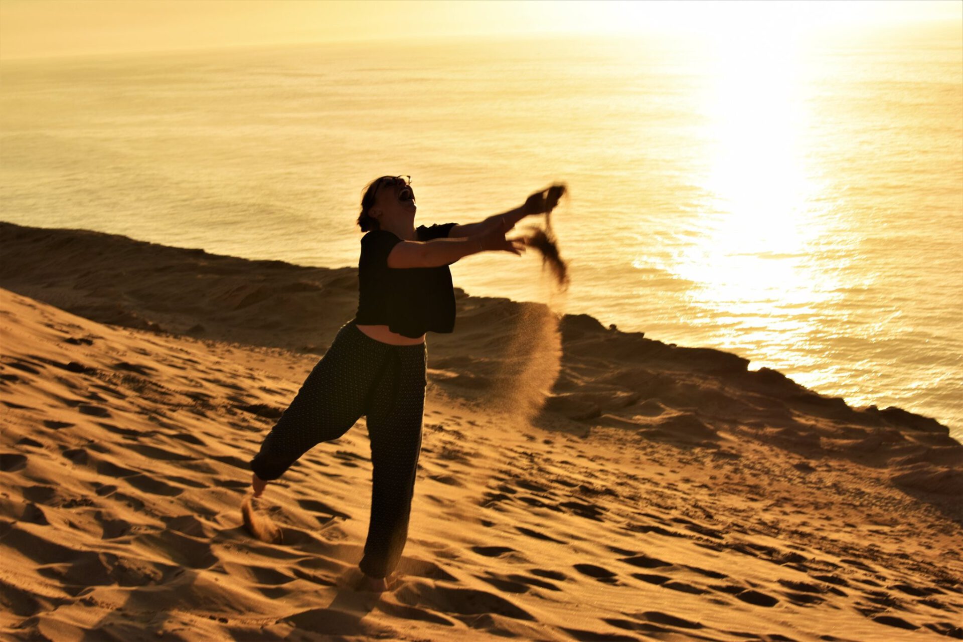 Solo surf holiday, All you should know when traveling solo